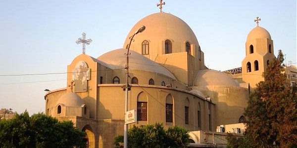 مصر «صيغة توافقية حول قانون بناء الكنائس