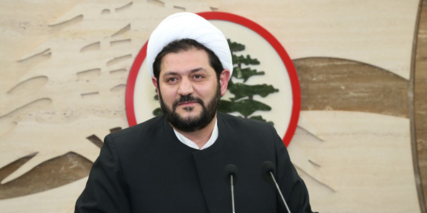 رجل دين شيعي: قتال حزب الله في سوريا خطيئة